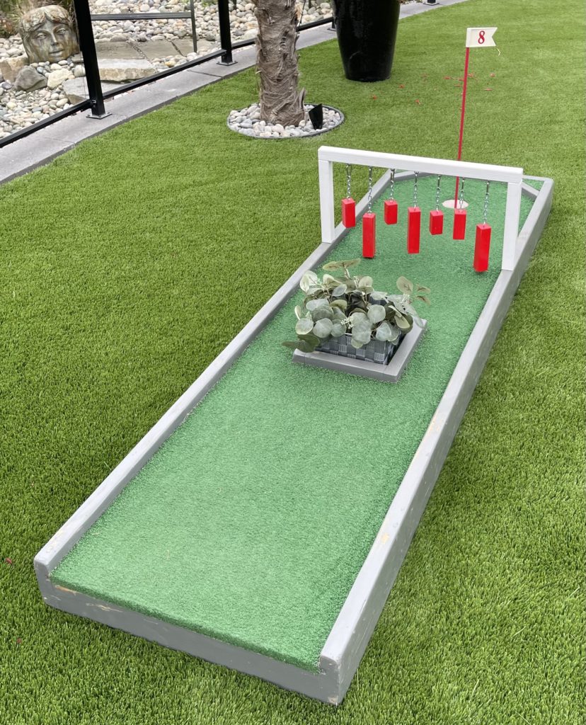 9 hole mini golf - Rowe Events